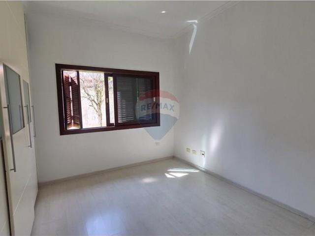 280 Área Útil Casa de Condomínio Alugar, 3 Dormitórios localizado em Aldeia da Serra, Barueri, São Paulo, 06429 030 | Brasil