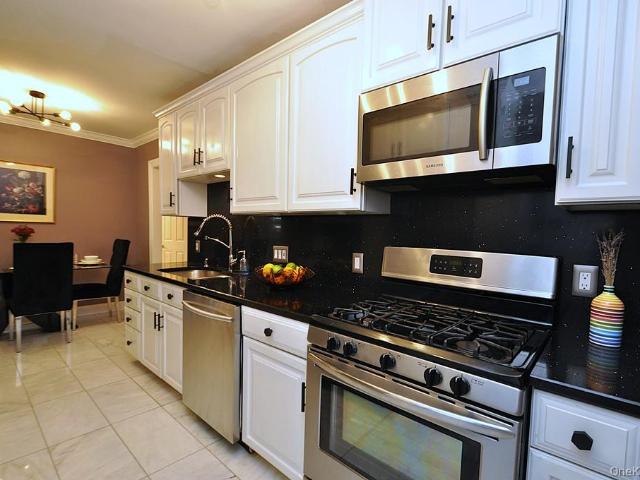 280 Bronxville Road 4O