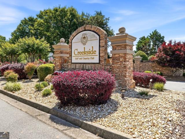 280 Glenn Eagles Way
