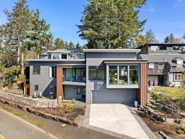 280 E 5th St, Cannon Beach, OR 97110