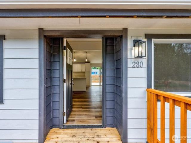 280 E Wood Ln, Shelton, WA 98584