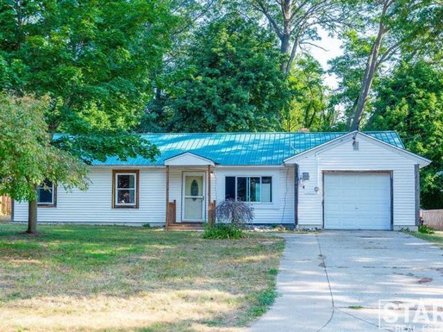 280 Elm St, Fruitport, MI 49415
