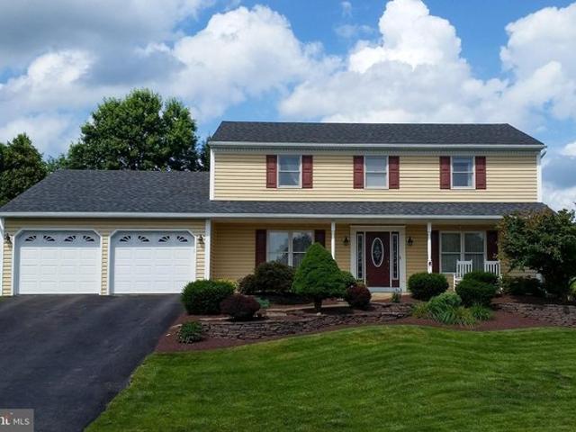 280 Hope Dr, Blandon, PA 19510