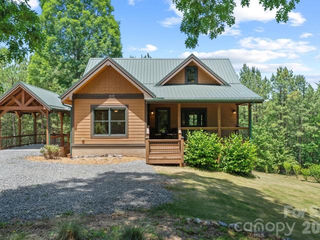 280 Hidden Lake Parkway