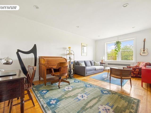 280 OCEAN Parkway 5L