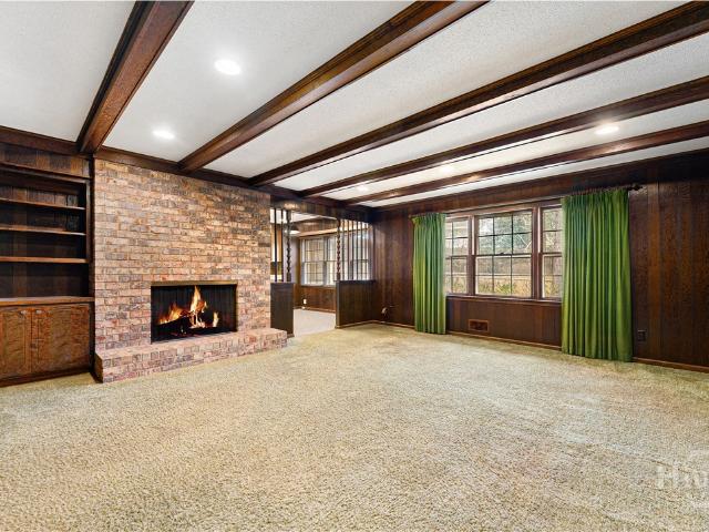 280 Lullwater Road
