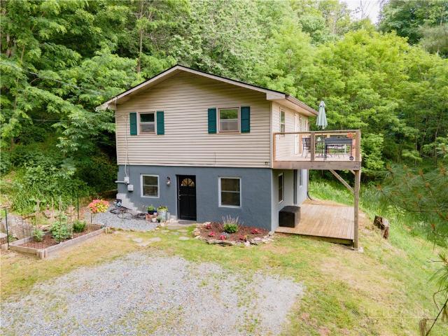 280 Lynn Hill Road