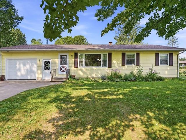 280 N 3rd Ave, Gilman, WI 54433