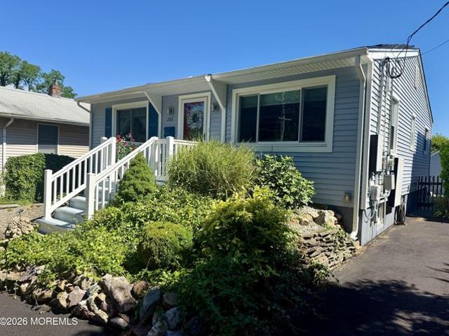 280 Navesink Ave, Highlands, NJ 07732