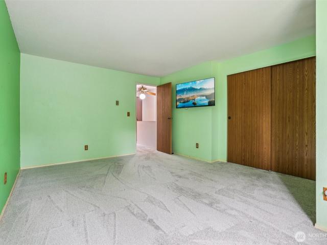 280 Newport Way NW, Unit B14, Issaquah, WA 98027 | MLS #2423