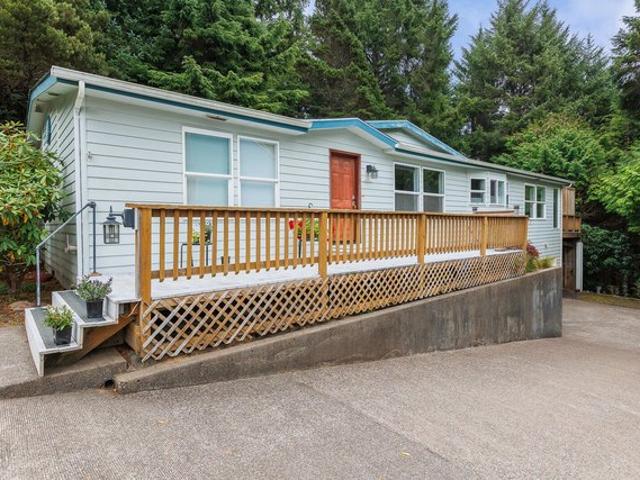 280 NE 69th Pl, Newport, OR 97365