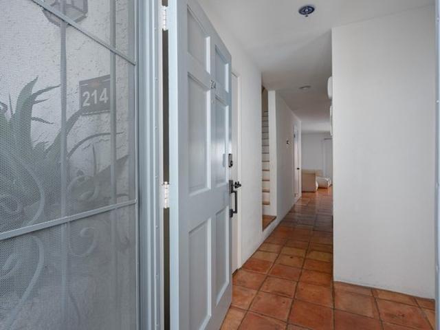 280 S Avenida Caballeros Unit 214, Palm Springs, CA 92262