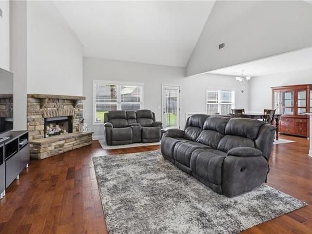 280 Solamere Ln, Auburn, AL 36832
