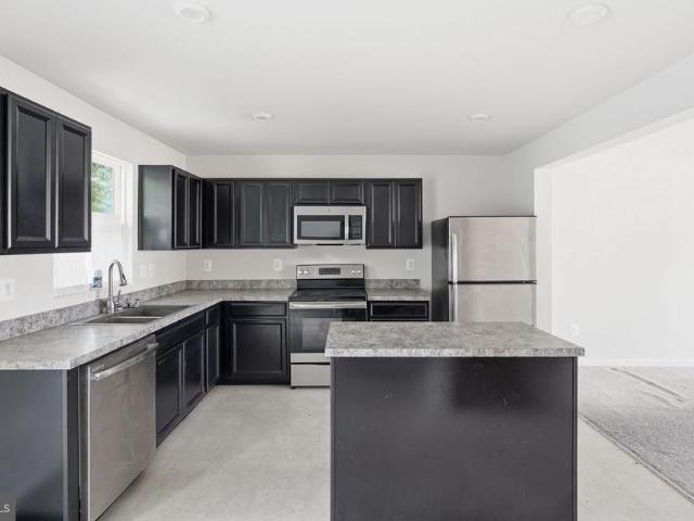 280 Sage Circle