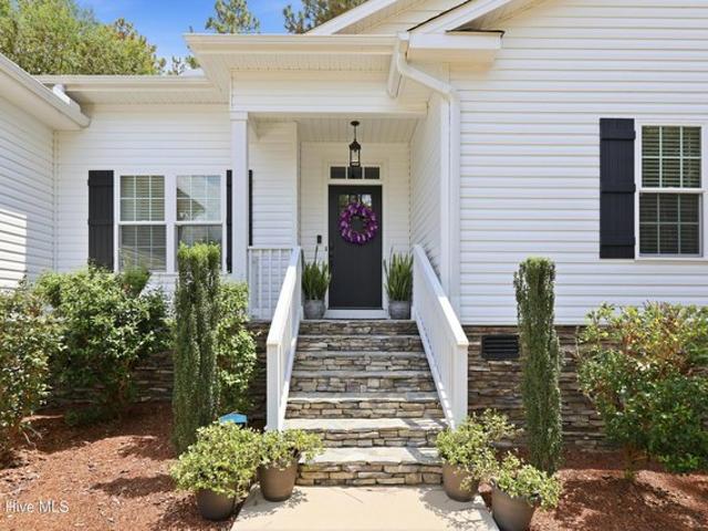 280 Spring Lake Dr, Pinehurst, NC 28374