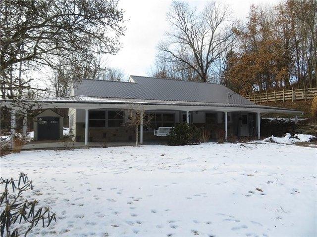 280 Rockdale Rd, Butler, PA 16002