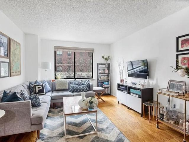 280 Rector Pl Apt 3J, Manhattan, NY 10280