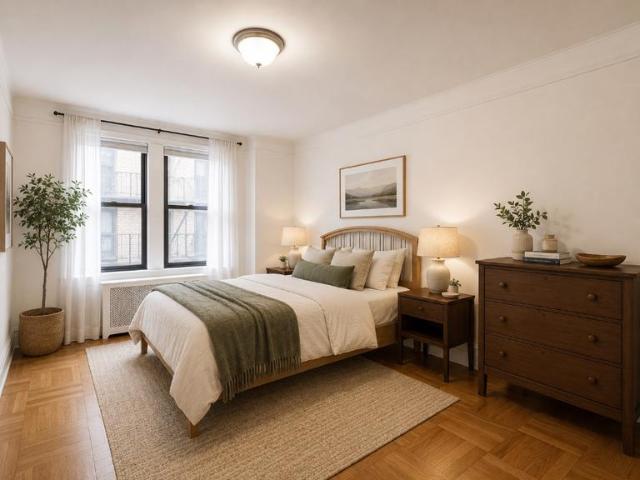 280 Riverside Drive 3F