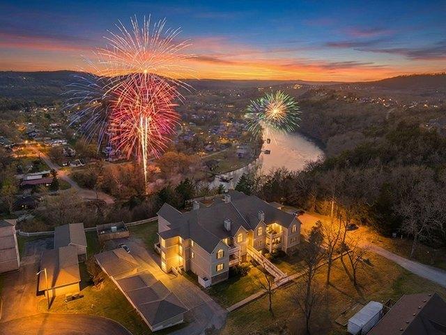 280 Woodland Dr W Unit 23 2, Branson, MO 65616