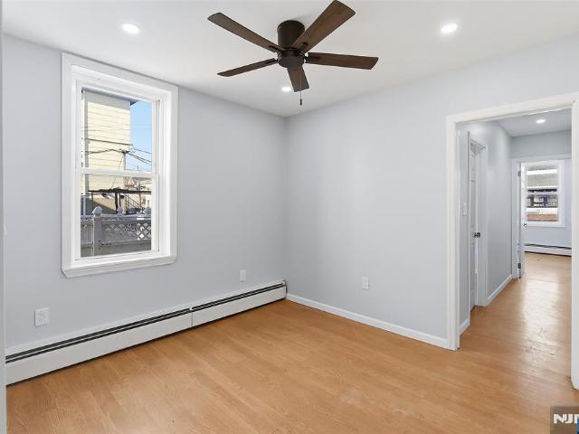 280 Wilson Avenue # 2L