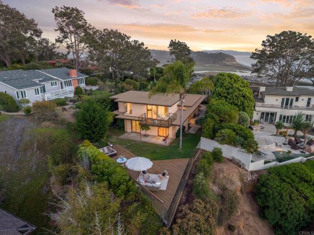 280 Torrey Pines Terrace