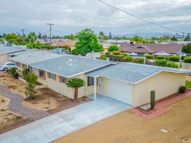 28144 Pebble Beach Dr, Sun City, CA 92586
