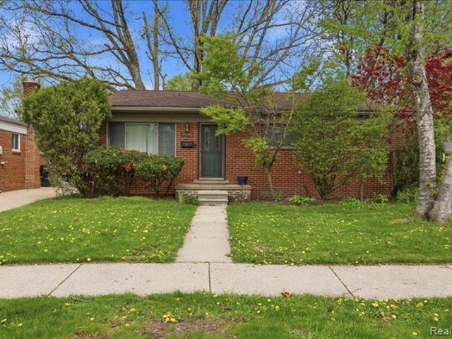 28146 Park Ct, Madison Heights, MI 48071