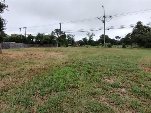 2814 Michaels Drive