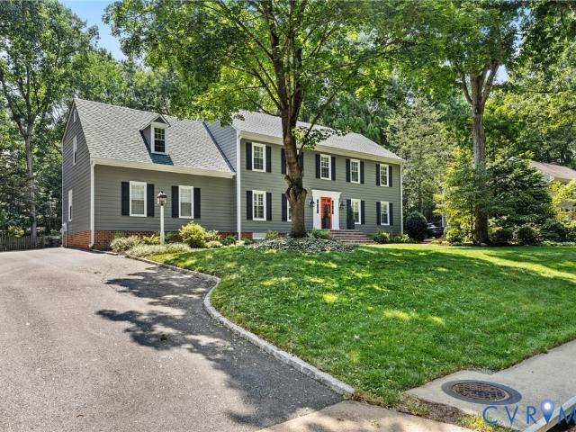 2814 Northlake Drive