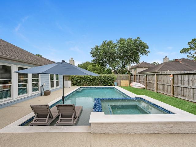2814 Huntington Way
