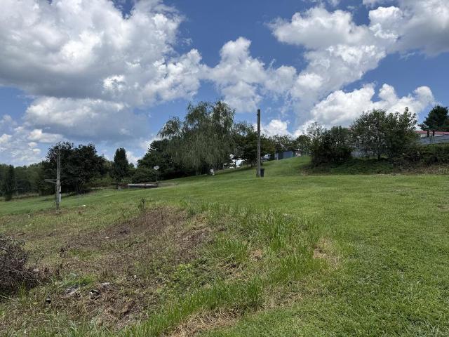 2814 Lime Kiln
