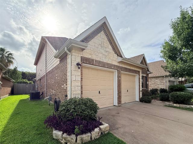 2814 Ridgeglen Lane