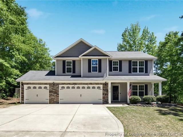2814 Rockfish Rd, Raeford, NC 28376