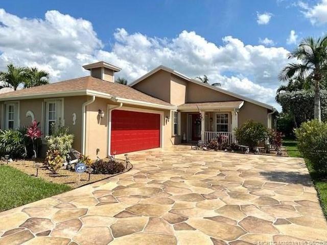 2814 SW Versailles Terrace, Stuart, FL 34997