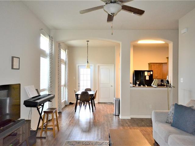 2814 Silver Oak Drive