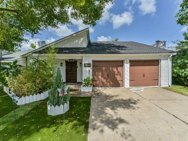 2814 Waypark Dr, Houston, TX 77082