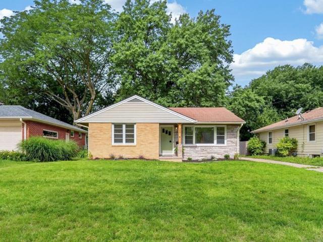 2814 48th Pl, Des Moines, IA 50310