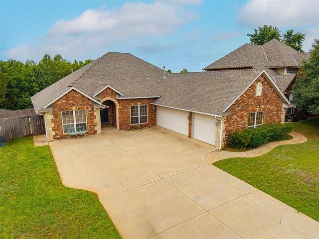 2815 Misty Ridge Dr, Norman, OK 73071