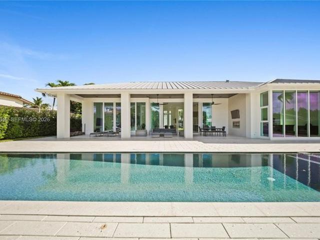 2815 NE 26th Pl, Fort Lauderdale, FL 33306