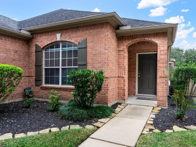 2815 Bay Springs View
