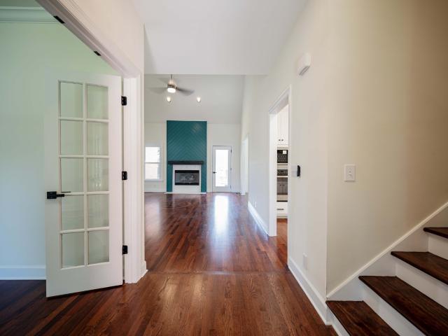 2815 Bowers Ln