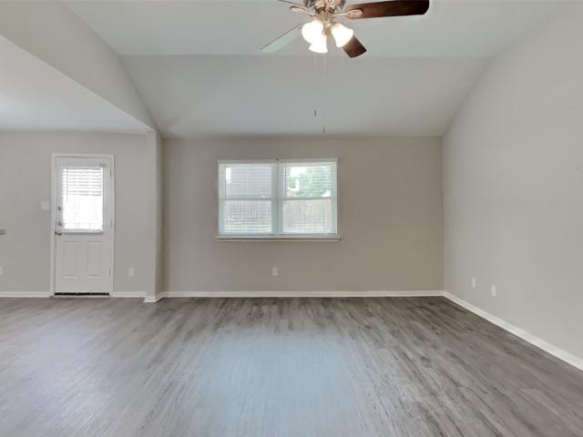 2815 Fox Mountain Drive