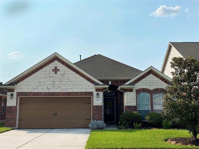 2815 Lockeridge Oaks Dr, Spring, TX 77386