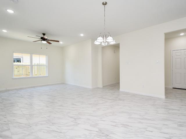 2815 Pine Estate Ln, Houston, TX 77014 | MLS #98283 | Compass