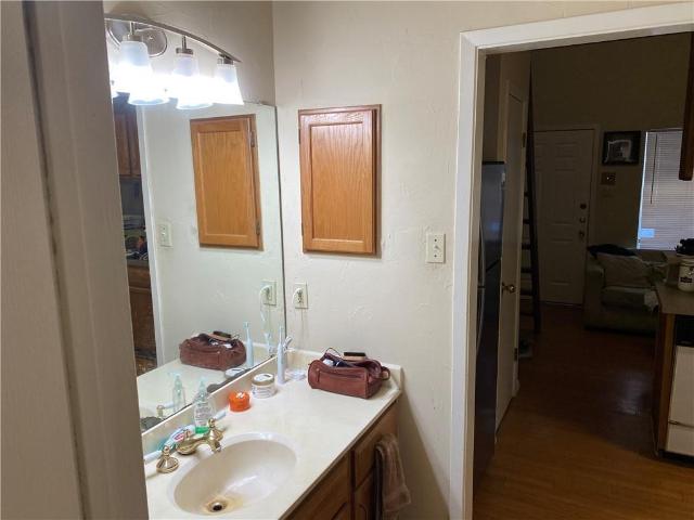 2815 Rio Grande St # 206