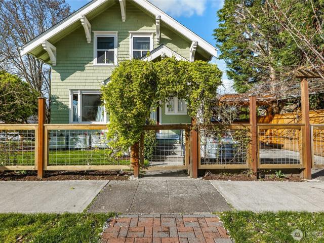 2815 S 8th Street