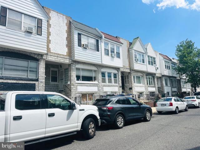 2815 S Beulah St, Philadelphia, PA 19148 | MLS #PAPH2609 | Compass