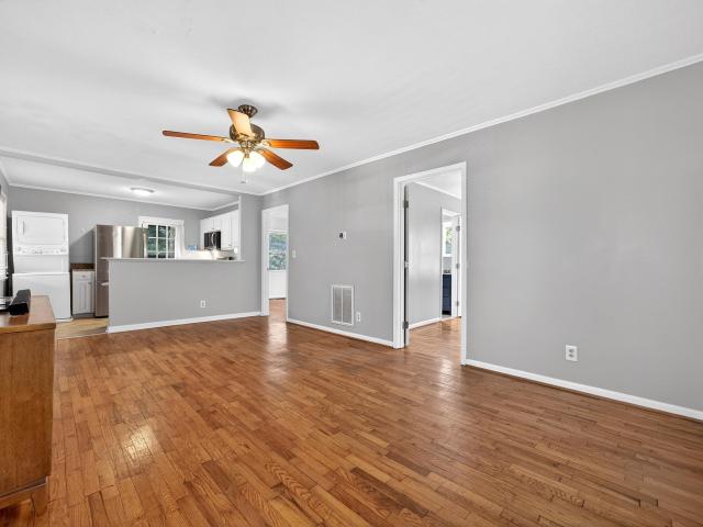 2815 Wesley Drive
