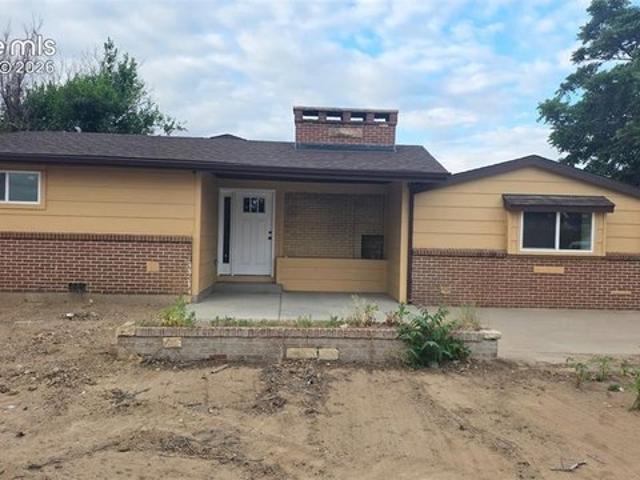 28162 Gale Rd, Pueblo, CO 81006