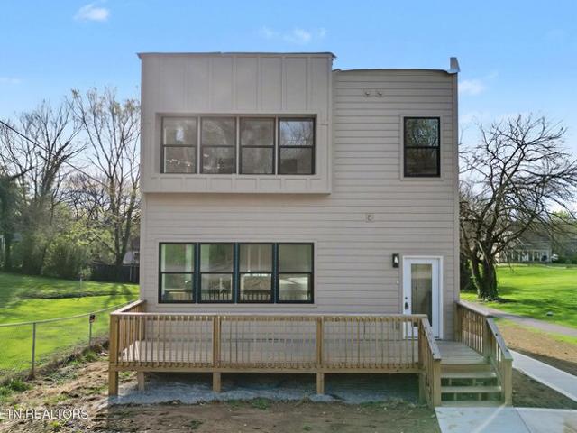 2816 Nichols Ave, Knoxville, TN 37917